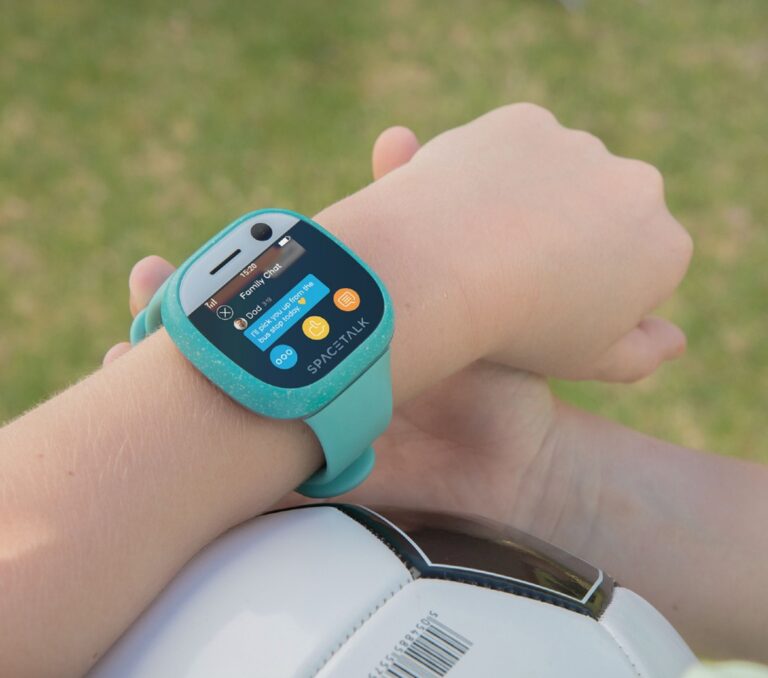 Spacetalk Adventurer Smart Watch for Kids - KIDDO Mag Spacetalk Adventurer Smart Watch for Kids - KIDDO Mag
