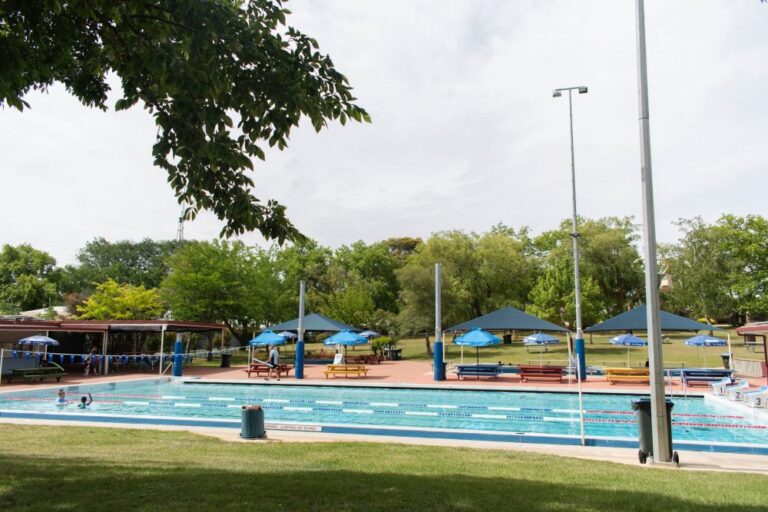 10 of Adelaide's best swimming pools to make a splash - KIDDO Mag