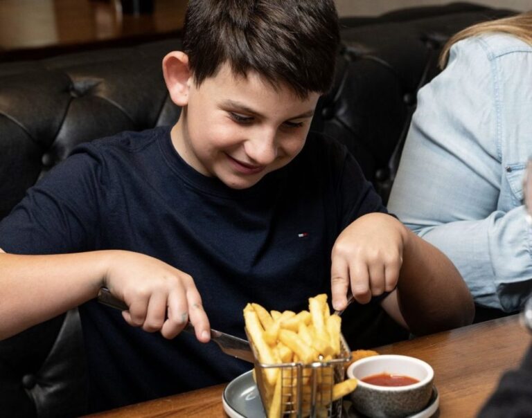 Schnithouse | Kid-friendly dining Adelaide - KIDDO Mag
