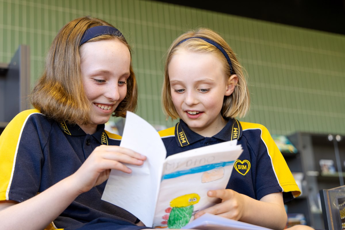 Unleash your inner author with the Mayoral Make-A-Book Literacy ...